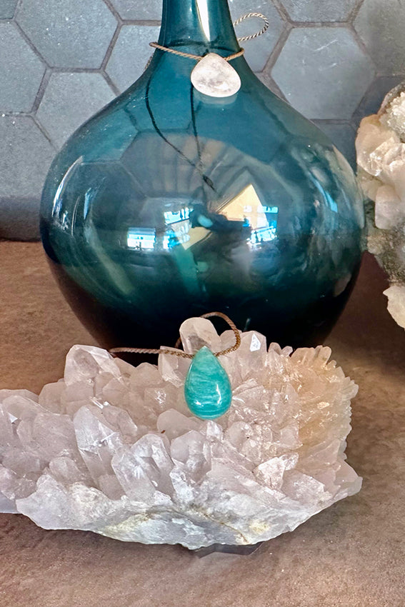 The Ultimate Guide to Stone Meanings – Tula Blue